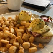 THE SPRING ON MAIN - 85 Photos & 64 Reviews - 55 S Main St, Eureka ...