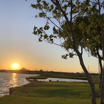 BAYTOWN NATURE CENTER - Updated October 2025 - 67 Photos & 16 Reviews ...