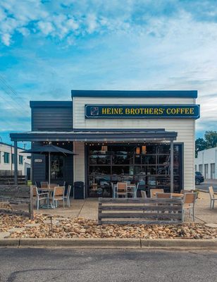 HEINE BROTHERS COFFEE - SHELBYVILLE ROAD - Updated July 2024 - 99 ...