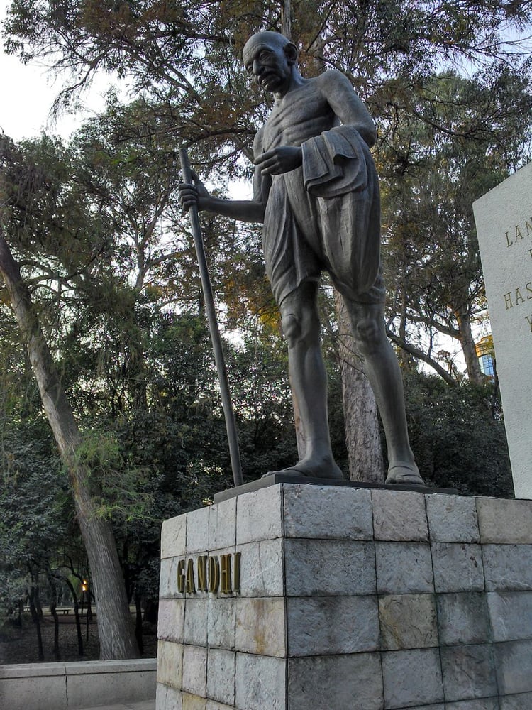 MONUMENTO A GANDHI - Updated November 2024 - Parque Gandhi, México, D.F ...