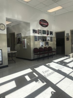 AUTONATION COLLISION CENTER LAS VEGAS - Updated December 2025 - 30 ...