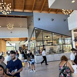 PORTO’S BAKERY & CAFE - WEST COVINA - Updated April 2025 - 9051 Photos ...