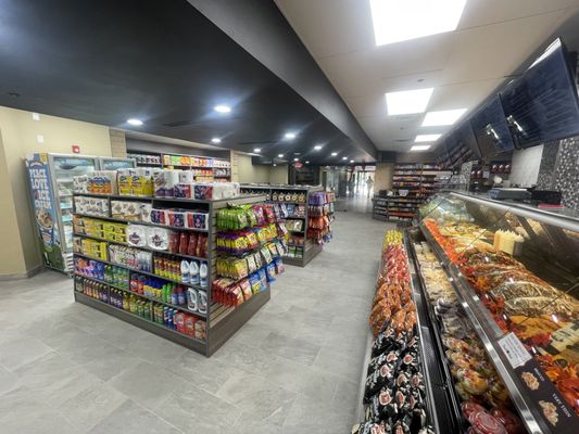 BODEGA BROS - Updated December 2025 - 30 Photos & 14 Reviews - 715 N ...