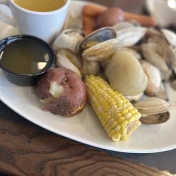 BLUE POINT RESTAURANT - Updated July 2025 - 55 Photos & 98 Reviews - 6 ...