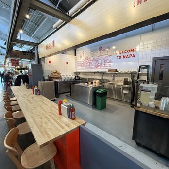 SUMO DOG - Updated July 2025 - 107 Photos & 41 Reviews - 610 1st St ...