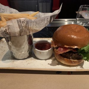 GORDON RAMSAY PUB & GRILL - 2033 Photos & 1184 Reviews - 2100 Pacific ...