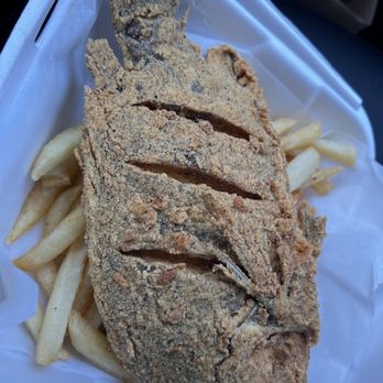 HAPPY FISH MARKET - 64 Photos & 124 Reviews - 1658 W Manchester Ave ...