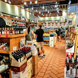 THE ITALIAN STORE - Updated November 2024 - 411 Photos & 408 Reviews ...