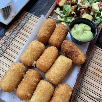 TAPELIA - Updated December 2025 - 806 Photos & 650 Reviews - 551 ...