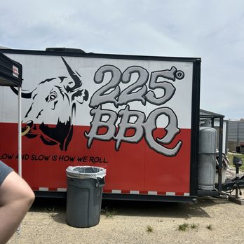 225 BBQ - Updated January 2026 - 101 Photos & 89 Reviews - 601 E Main ...