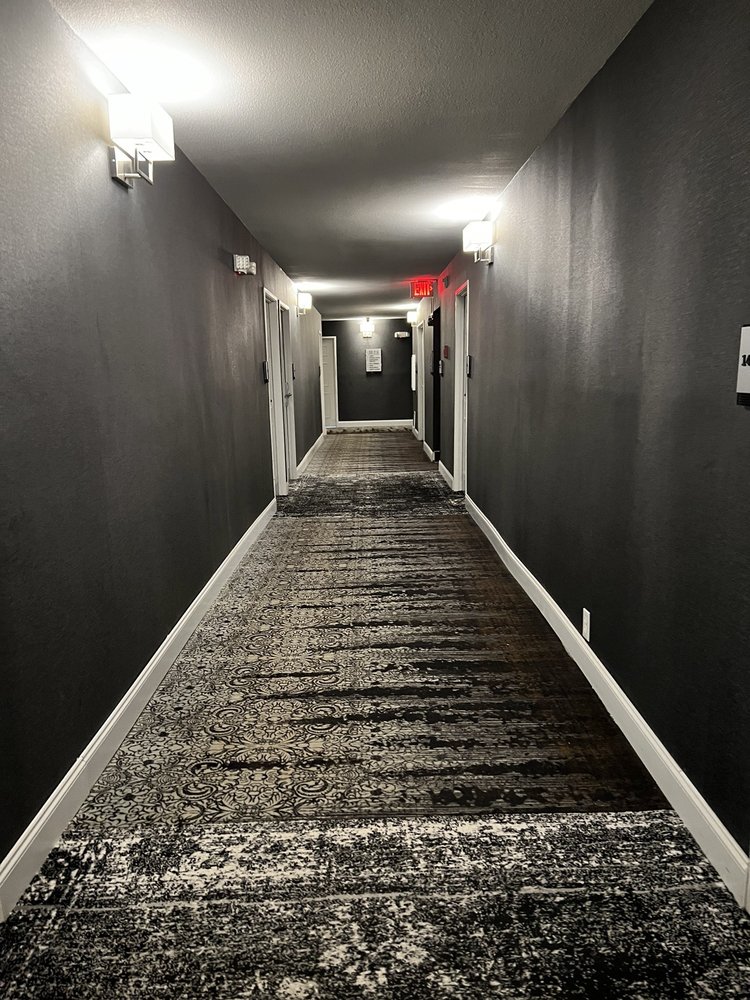 CLARION POINTE MARSHALL - Updated October 2025 - 33 Photos & 13 Reviews ...