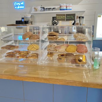 CASA AZUL COFFEE - Updated July 2024 - 100 Photos & 52 Reviews - 300 W ...