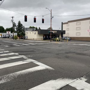 PLAID PANTRY - Updated November 2024 - 14090 NE Sandy Blvd, Portland ...