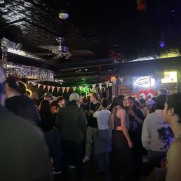 CAFE NINE - Updated July 2025 - 38 Photos & 66 Reviews - 250 State St ...