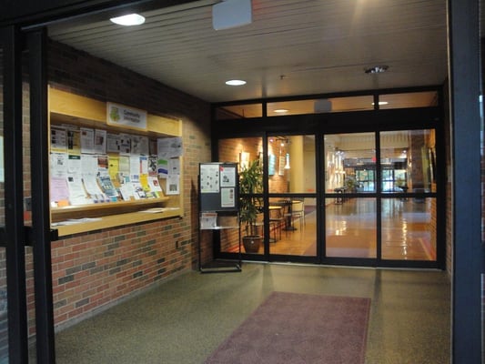 FRAMINGHAM PUBLIC LIBRARY - Updated July 2025 - 16 Photos & 10 Reviews ...