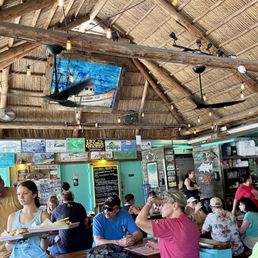 HOGFISH BAR & GRILL - Updated March 2025 - 2140 Photos & 2083 Reviews ...