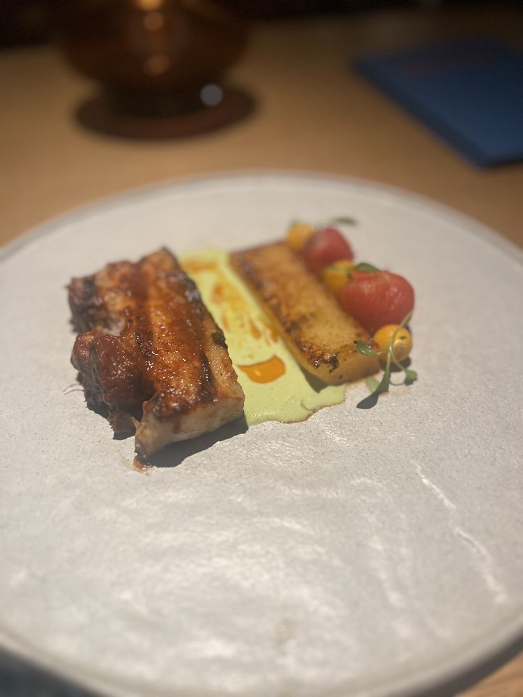 BACAN - Updated July 2024 - 950 Photos & 197 Reviews - 6100 Wave Hotel ...