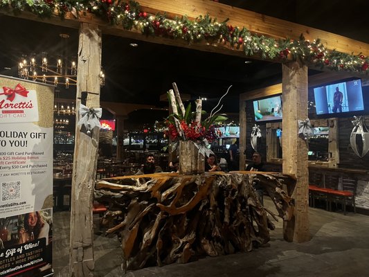 MORETTI’S ELGIN - 24 Photos & 25 Reviews - 2300 Bushwood Dr, Elgin ...