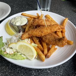 RAY’S WATERFRONT - Updated August 2025 - 554 Photos & 559 Reviews ...