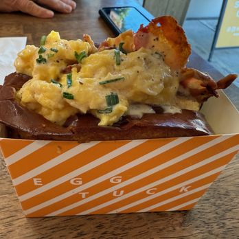 EGG TUCK - Updated December 2025 - 433 Photos & 352 Reviews - 1049 ...