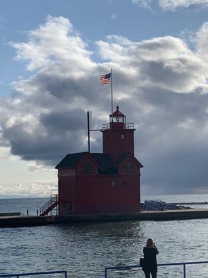 BIG RED LIGHTHOUSE - Updated November 2024 - 73 Photos & 14 Reviews ...
