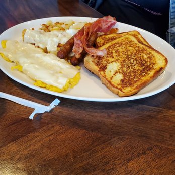 UPLAND DINER - Updated December 2025 - 108 Photos & 86 Reviews - 1000 ...