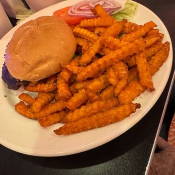 DRAKE DINER - Updated January 2025 - 230 Photos & 300 Reviews - 1111 ...