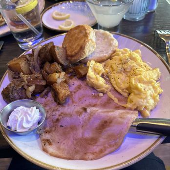 MAKERS UNION - Updated December 2025 - 291 Photos & 199 Reviews - 1450 ...