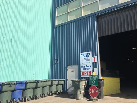 BLUE LINE TRANSFER - Updated October 2025 - 27 Photos & 47 Reviews ...