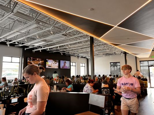 HATCH EARLY MOOD FOOD - 153 Photos & 178 Reviews - 161 S River Front Dr ...