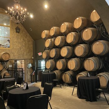 CROSSING VINEYARDS & WINERY - Updated February 2025 - 228 Photos & 198 ...