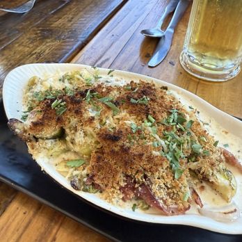 EDELWEISS PIZZA PUB PASTRIES - Updated October 2025 - 460 Photos & 209 ...