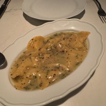 CAMPHOR - Updated May 2025 - 2132 Photos & 406 Reviews - 923 East 3rd ...