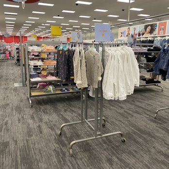 TARGET - Updated October 2025 - 62 Photos & 59 Reviews - 401 W Irving ...