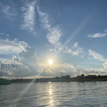 GRAPEVINE LAKE - Updated October 2025 - 80 Photos & 19 Reviews - Oak ...