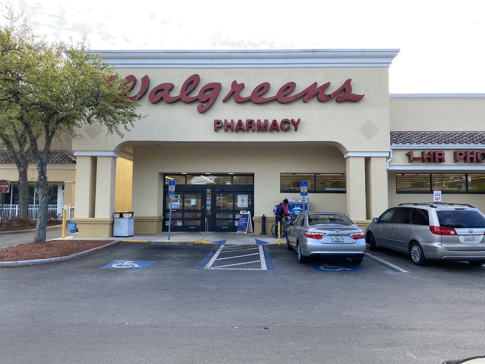 WALGREENS - Updated October 2024 - 33 Photos - 11 University Blvd N ...