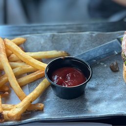 THE STATE - Updated October 2025 - 2274 Photos & 1763 Reviews - 7900 ...