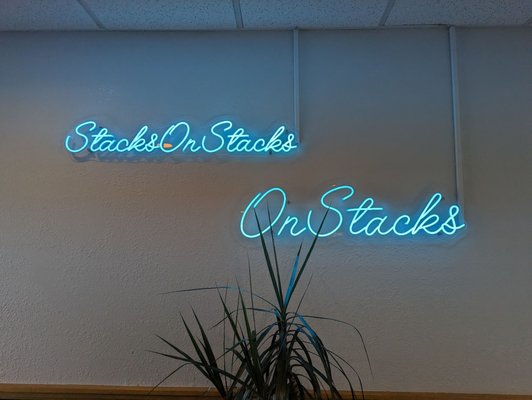 STACKS PANCAKE - Updated December 2025 - 72 Photos & 77 Reviews - 139 ...