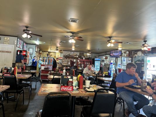 CUTTS RESTAURANT - Updated December 2025 - 27 Photos & 96 Reviews - 417 ...