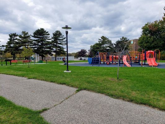 ROTARY PARK - Updated October 2024 - W Western Ave, Muskegon, Michigan ...