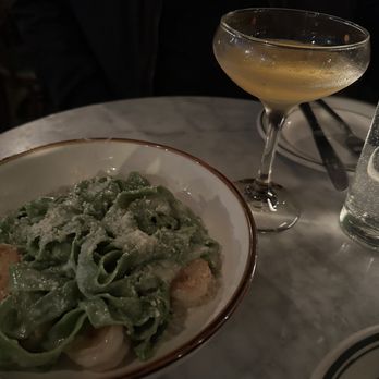 BEA - Updated July 2024 - 2642 Photos & 2974 Reviews - 403 W 43rd St ...