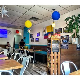 AREPA GEORGE - Updated October 2025 - 236 Photos & 197 Reviews - 1552 N ...