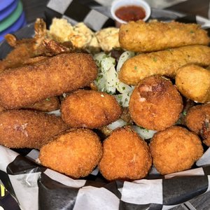 GUSTITOS CRIOLLOS - Updated June 2024 - 25 Photos & 38 Reviews ...