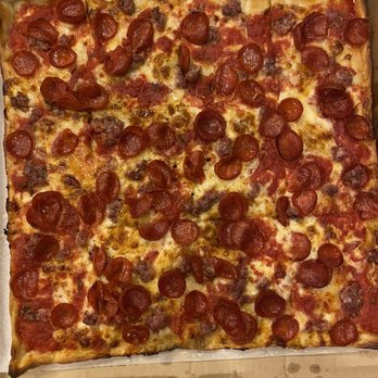 UMBERTO’S PIZZERIA & RESTAURANT - Updated January 2026 - 77 Photos ...