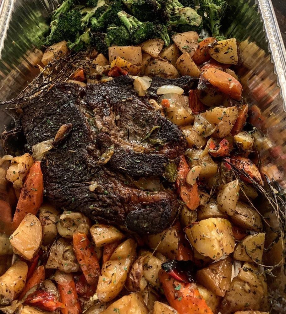 GOLD BOX CATERING - Updated January 2025 - 16 Photos - 2150 W 117th St ...