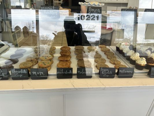 SWEET TOOTH COTTAGE - Updated June 2025 - 29 Photos & 36 Reviews ...