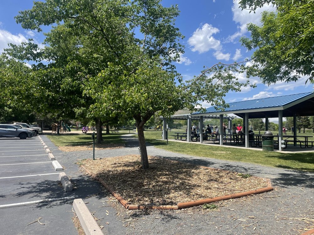 APPLEWOOD PARK - Updated January 2026 - 1840 Alkire Court, Golden ...