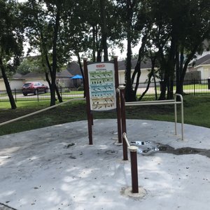 STEVENSON PARK - 96 Photos & 18 Reviews - 1100 S Friendswood Dr ...