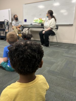 CHINN PARK LIBRARY - Updated October 2025 - 15 Reviews & 21 Photos ...