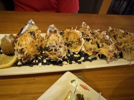 SUITE 100 RESTAURANT, BAR & LOUNGE - Updated May 2025 - 231 Photos ...